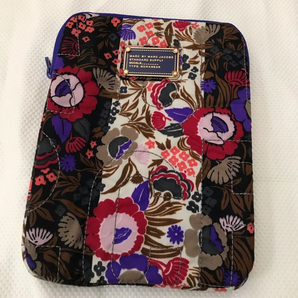 Marc Jacobs | Tablets & Accessories | Marc Jacobs Ipad Case | Poshmark